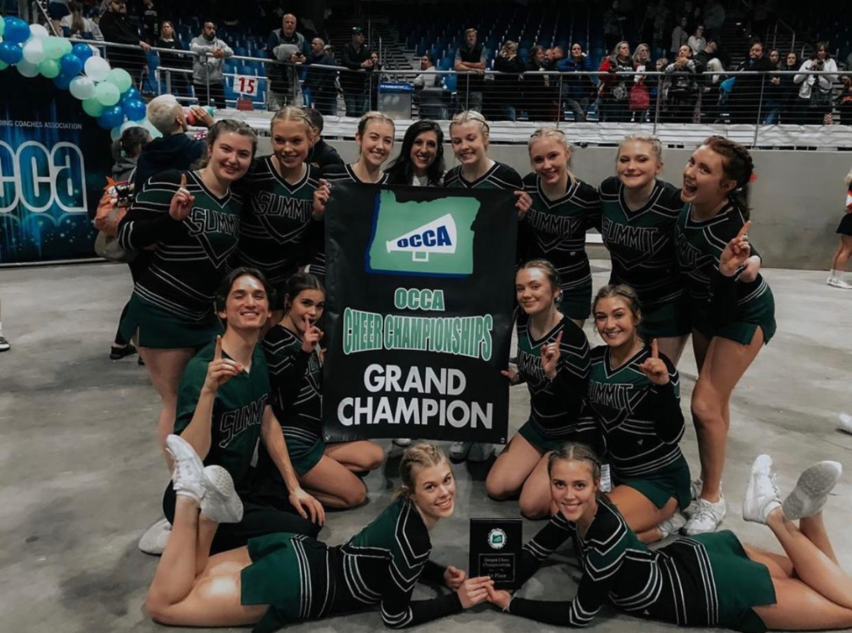 Competitive Cheer :: Summit Cheer